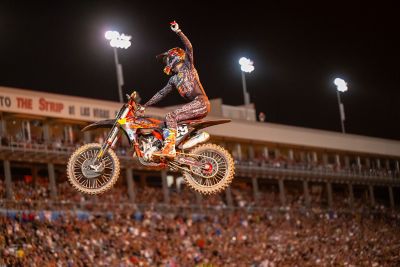 TROY LEE DESIGNS/RED BULL/GASGAS FACTORY RACING'S PIERCE BROWN WINS LAS VEGAS SMX FINAL | GASGAS